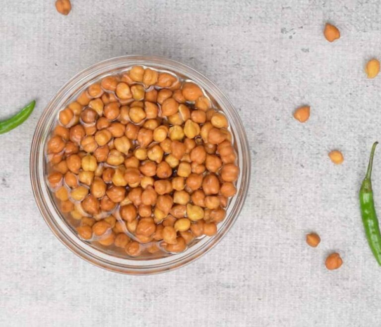 Health Benefits of Eating Soaked Gram on an Empty Stomach Every Morning ...